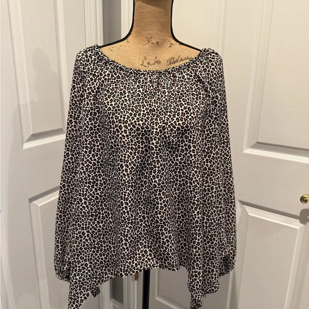 MICHAEL Michael Kors | Tops | Michael Kors Black And White Womens ...